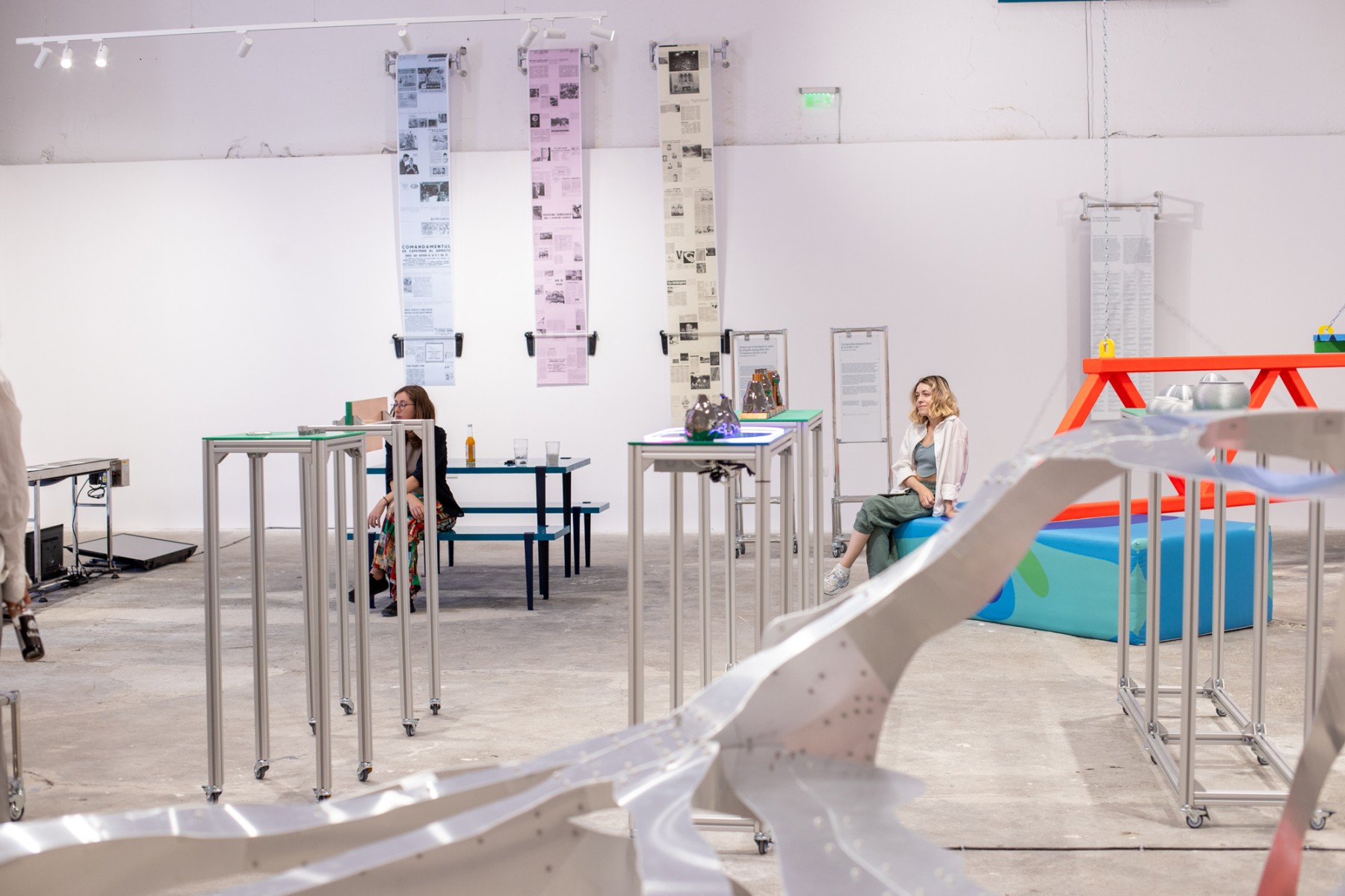 Bright Cityscapes | Turn Signals — Design is not a Dashboard